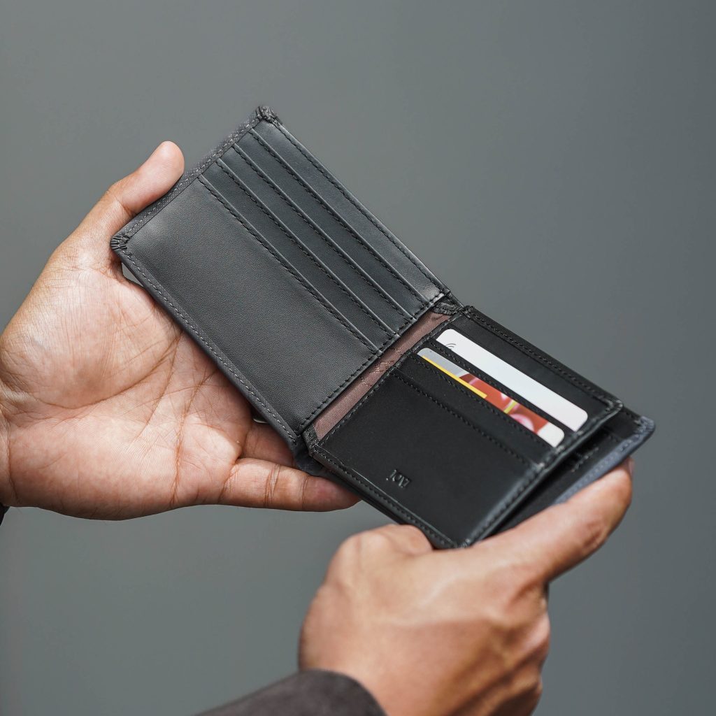 GHOST Wallet – Camo Reflec™️ Series – JOVI